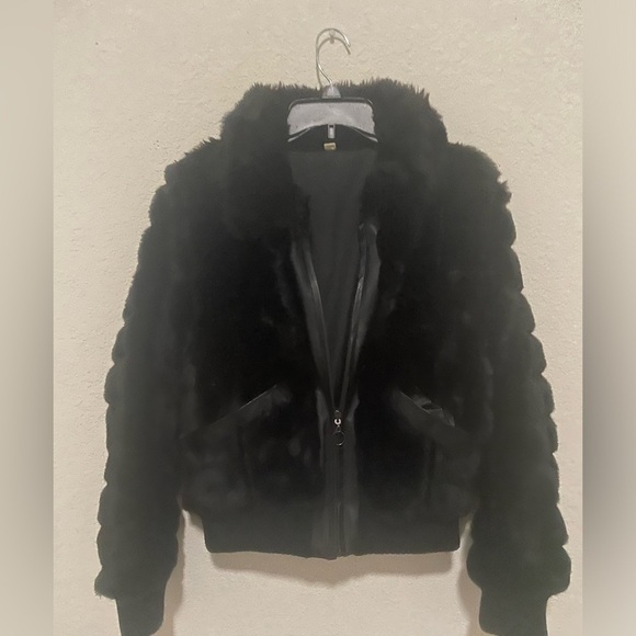 Jackets & Coats | Vintage Jennyfer J Croppedblack Faux Fur Full Zip ...